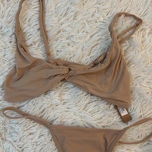 SKIMS | Intimates & Sleepwear | Skims Fits Everybody Twist Bralette ...